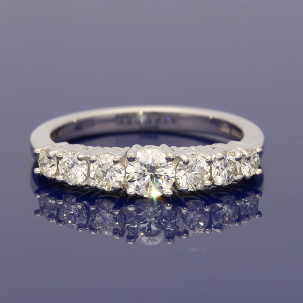 18ct White Gold 0.78ct Graduated Diamond Half Eternity Ring Brighton ...